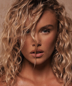 Bali Female Models by Castaway Model Management
